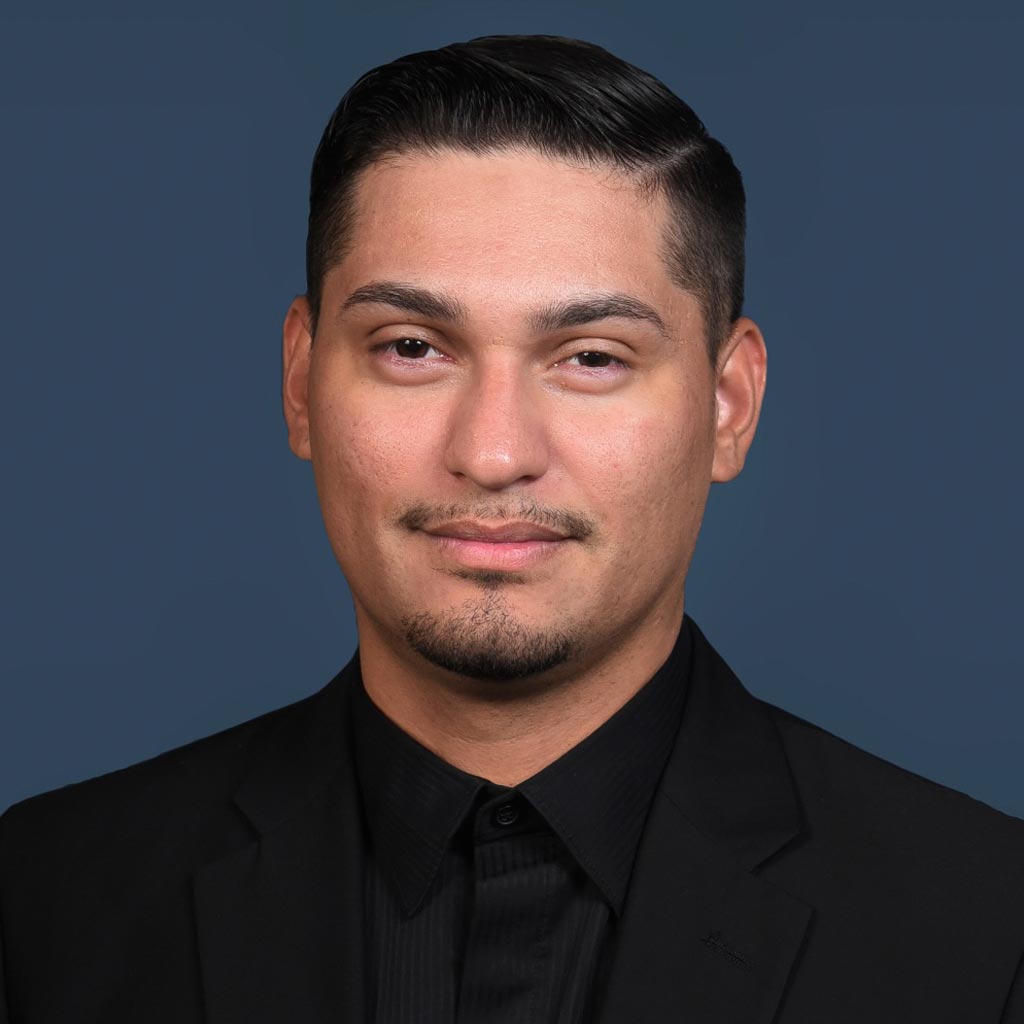From Military Service to Management at Drucker | Claremont Graduate ...